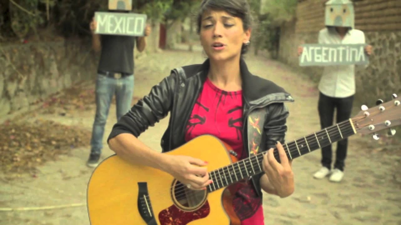 Sol Pereyra - Comunmixta (Video Oficial) - YouTube