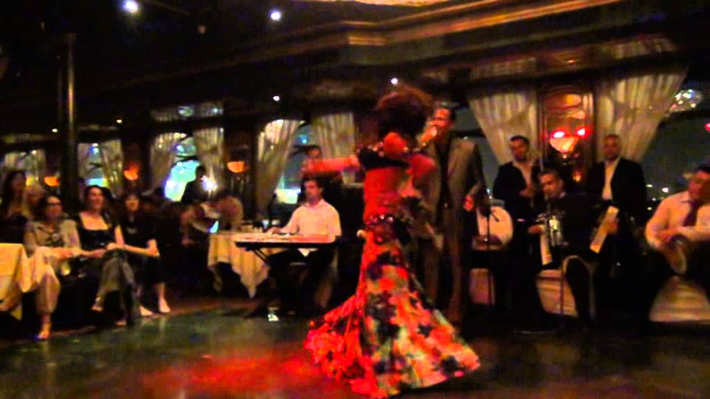 Randa Kamel - Сlassic song, april 2012 - YouTube