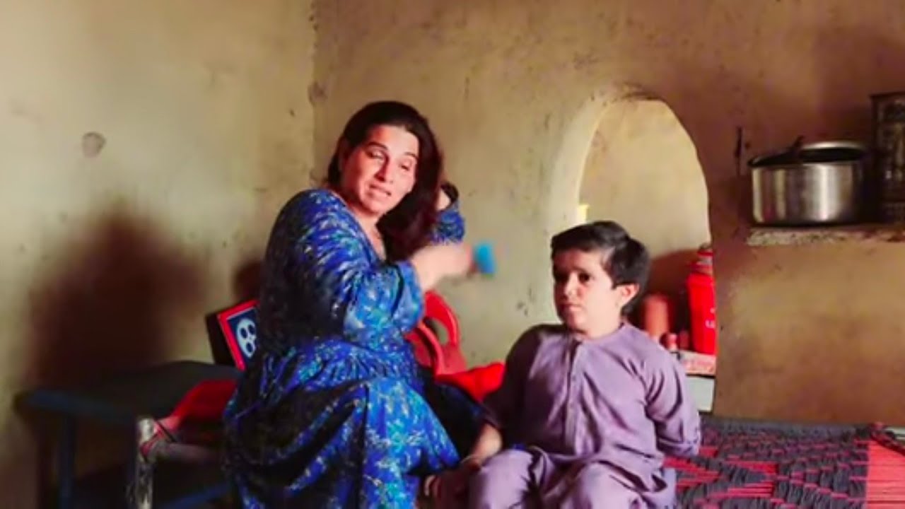 MAA DI QURBANI NEW STORI ALIYA MALIK AND MAAN JEE TEAM 2024 - YouTube