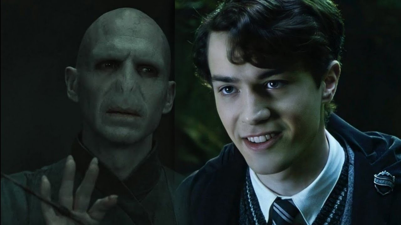 The Lord Voldemort // Tom Riddle - YouTube