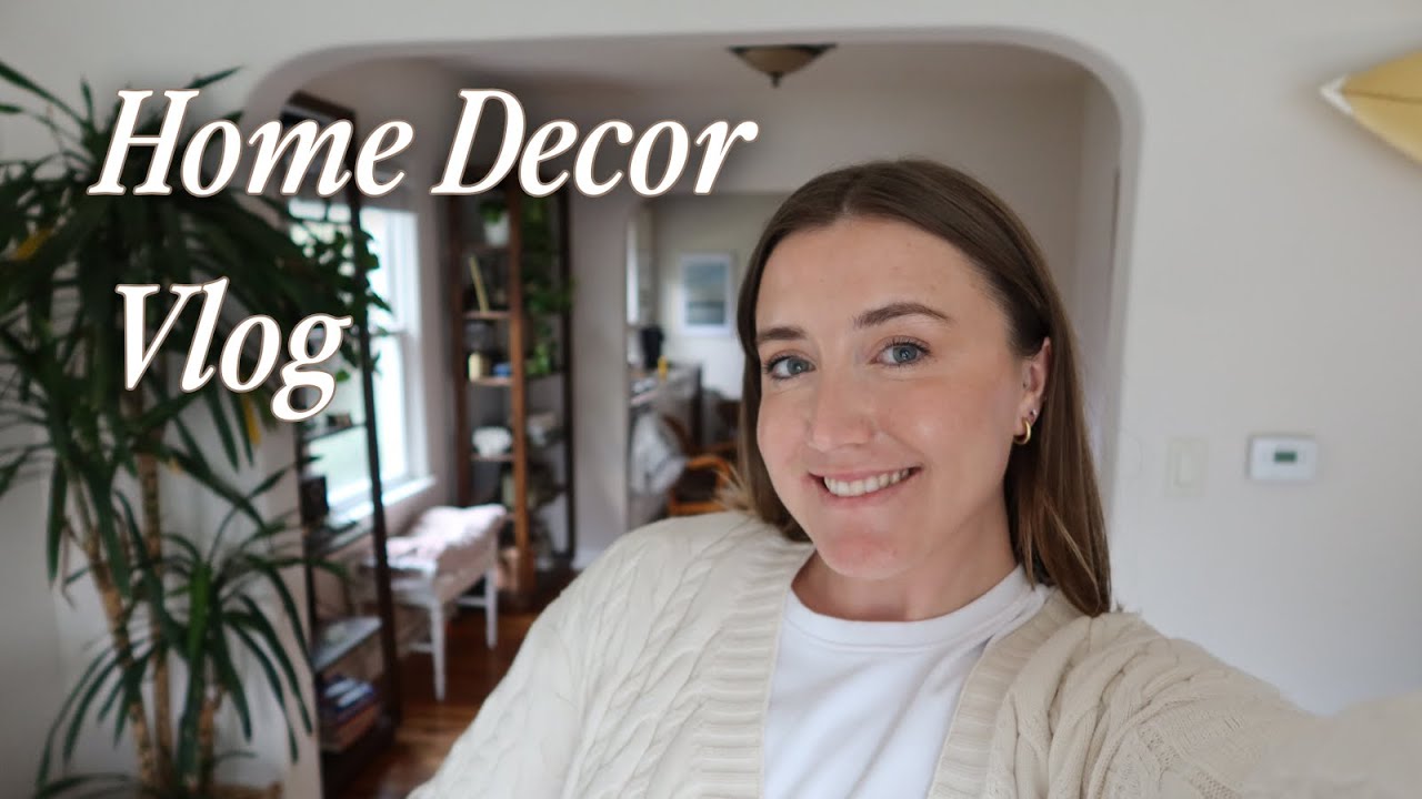 Home Decor Vlog | Hanging up frames & making a collage - YouTube