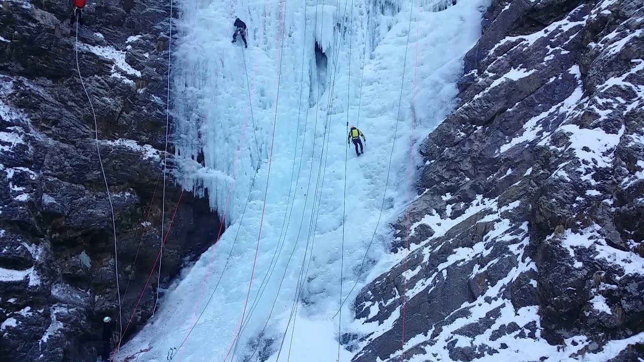 Climbing an ice waterfall in South Korea. - YouTube