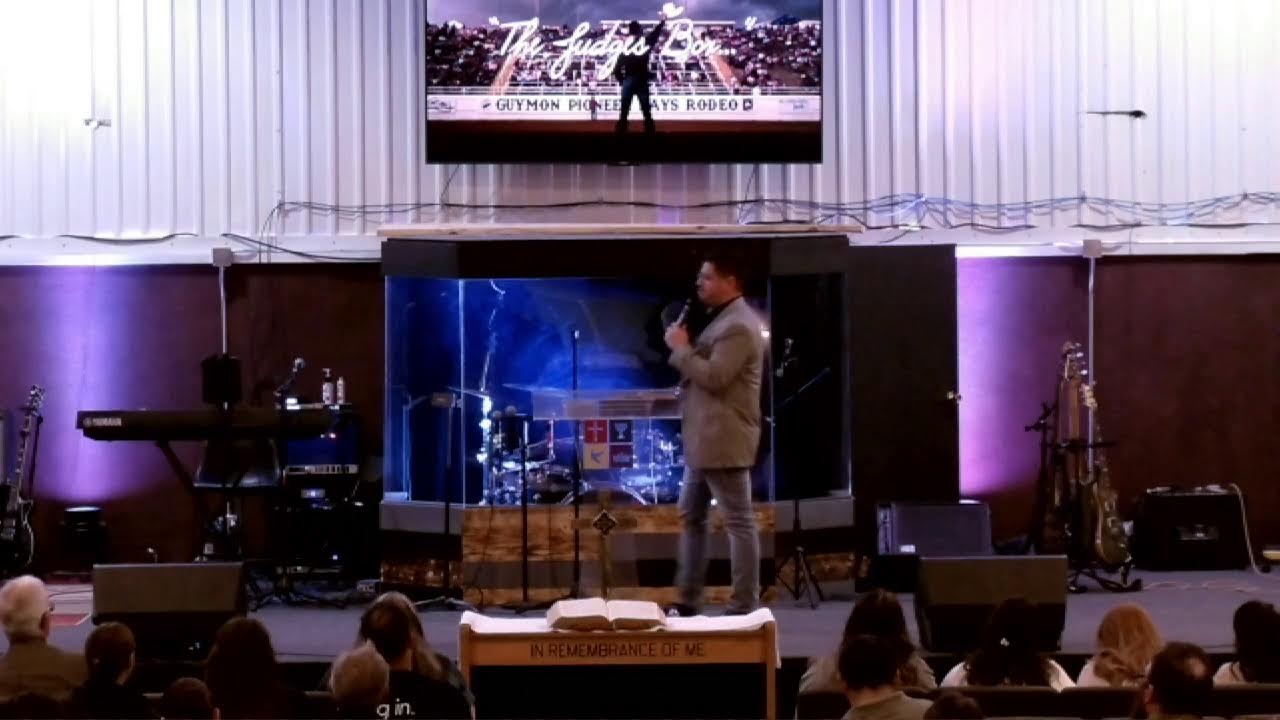 The Judges Box - YouTube