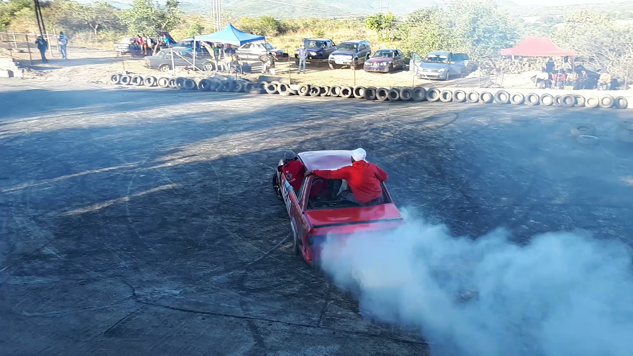 Bareng (team bgb)spinning at Tums - YouTube