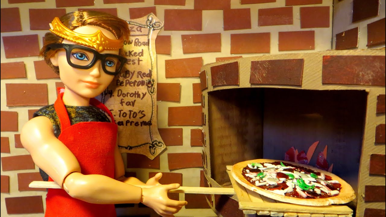 Doll Pizza Kitchen Accessories Tutorial - YouTube