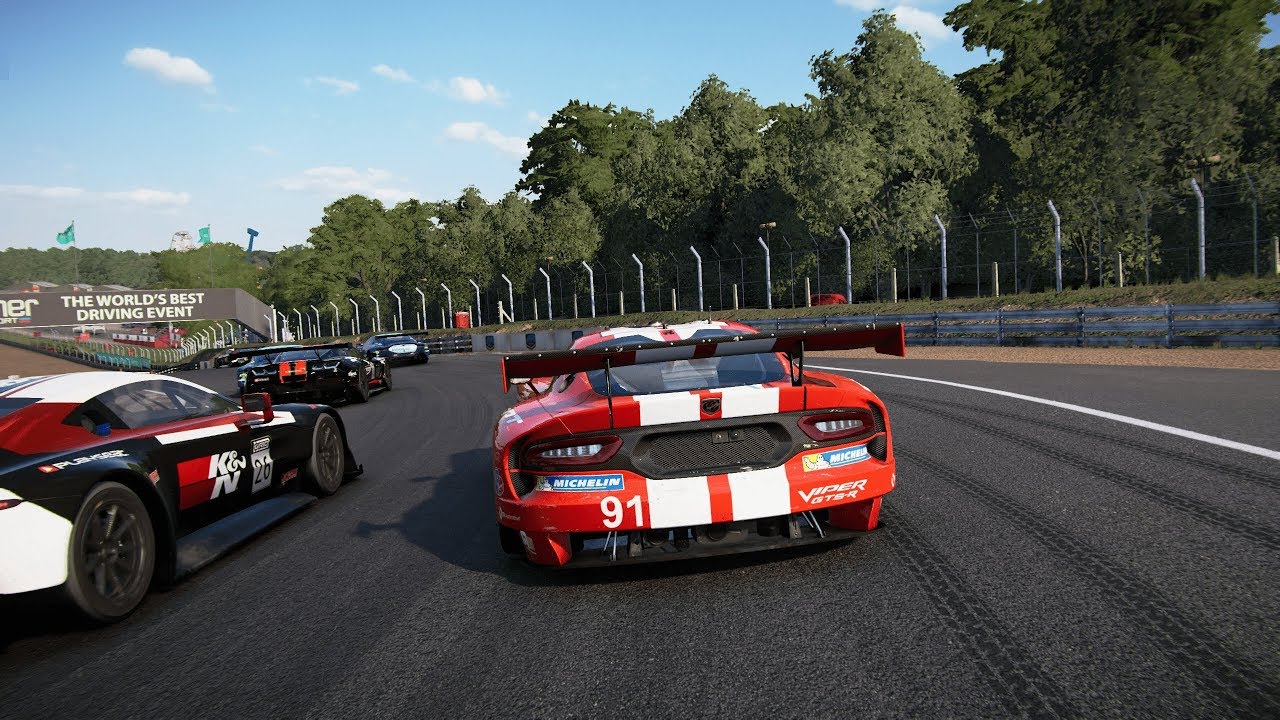 Grid 2019 Thunder Down Under & Group 1 UK Challenge w/ Dodge Viper ...