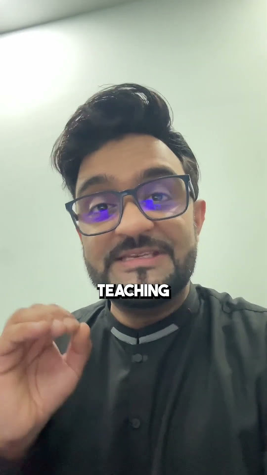 Unleash Your Creativity | Build a Stunning Portfolio Website with Python! - YouTube