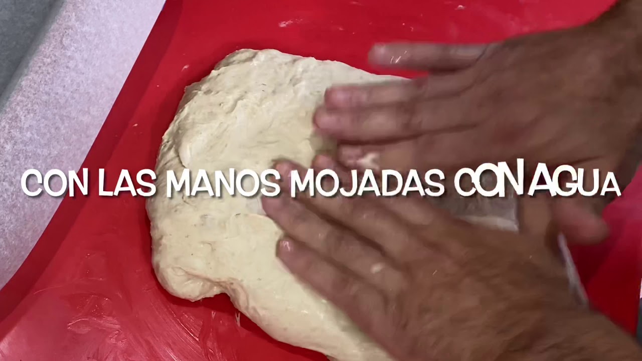 Formado de pan para molde - YouTube