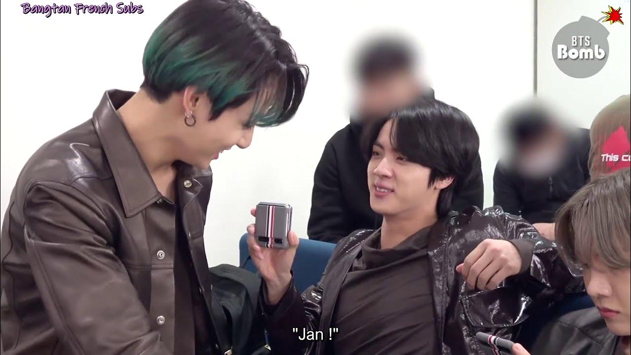 [VOSTFR] - [BANGTAN BOMB] What's Written on Jin and Jung Kook's stuff? - BTS (방탄소년단) - YouTube
