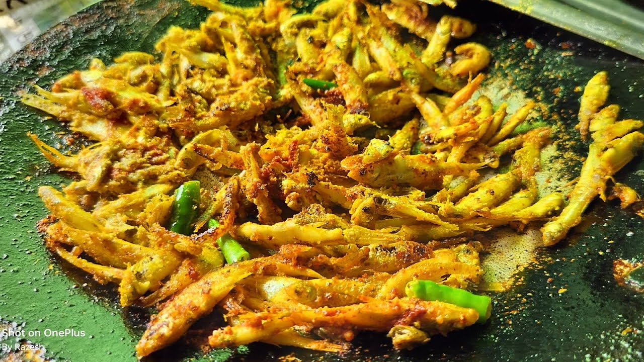 ଓଡ଼ିଆ ଘର ଚୁନା ମାଛ ଭଜା//chuna macha bhaja//Small Fish Fry Simple & Easy ...