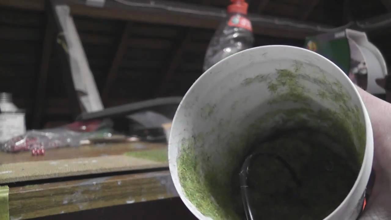 Static grass applicator - YouTube