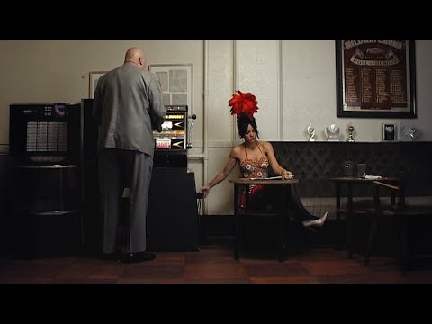 Lily Allen - Let You W/In (Visualiser)