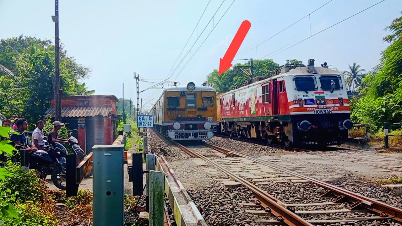 Unbelievable Mervelous Crossing । Fastest Loco Fortune Livery Balurghat ...