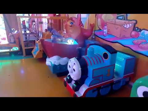 Jolly Roger Standard Thomas The Tank Engine Kiddie Ride - YouTube