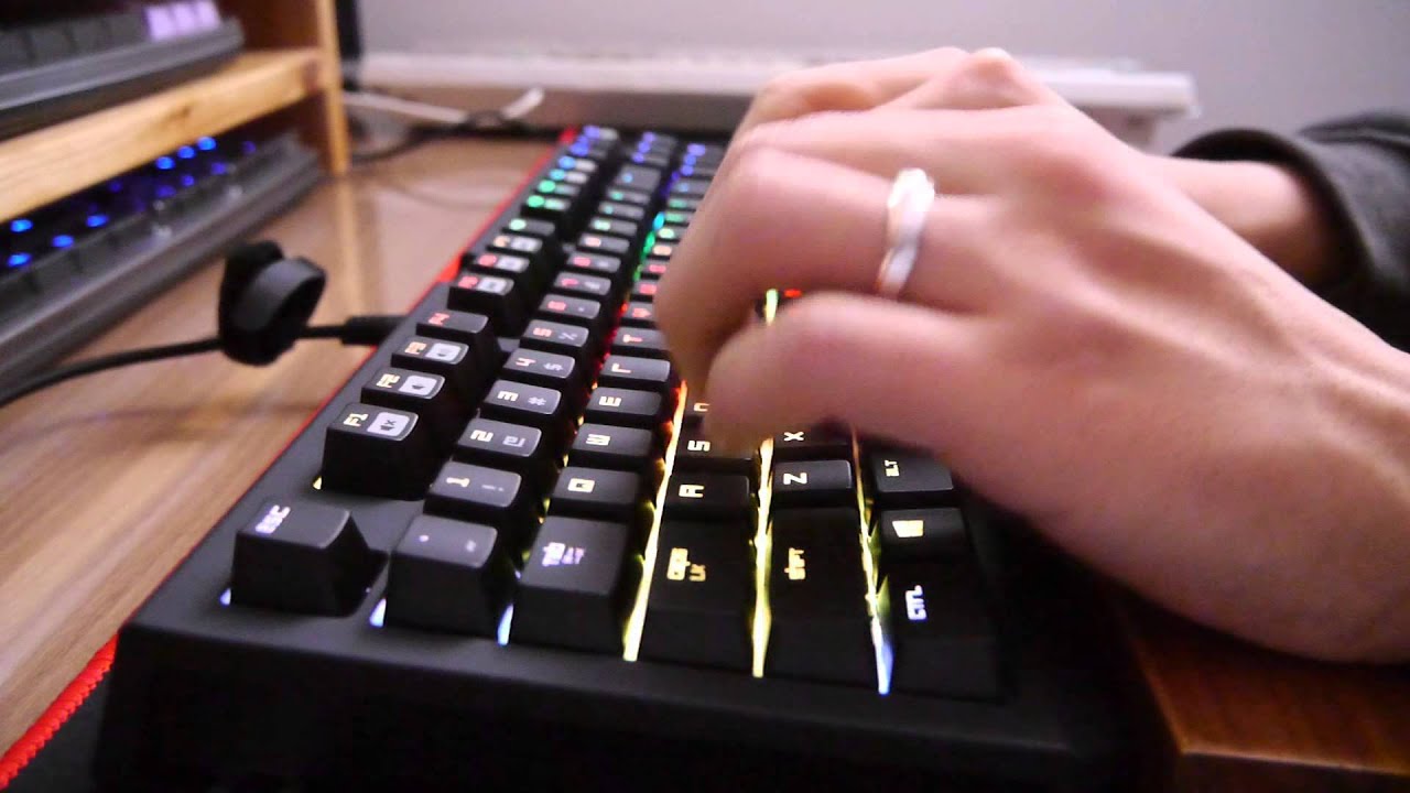 Razer Blackwidow Tournament Chroma Stealth Sound 타건 영상 - YouTube