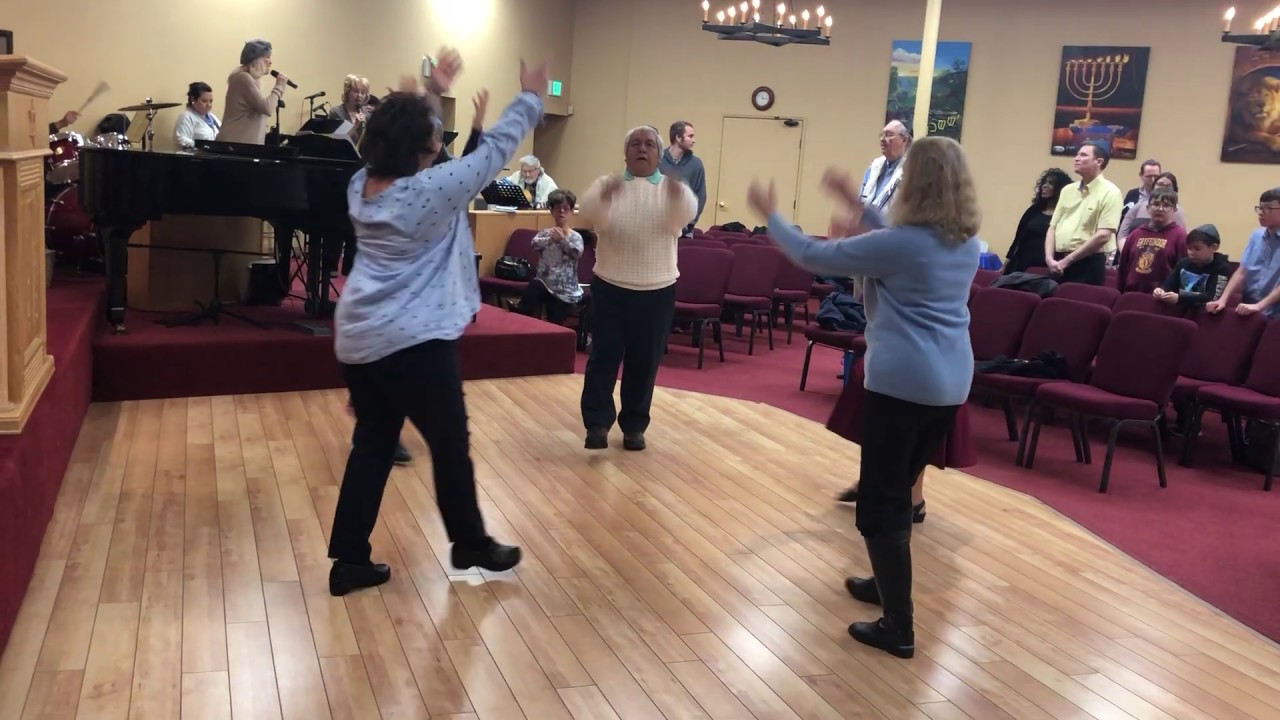 Lift! - Messianic Dance - YouTube