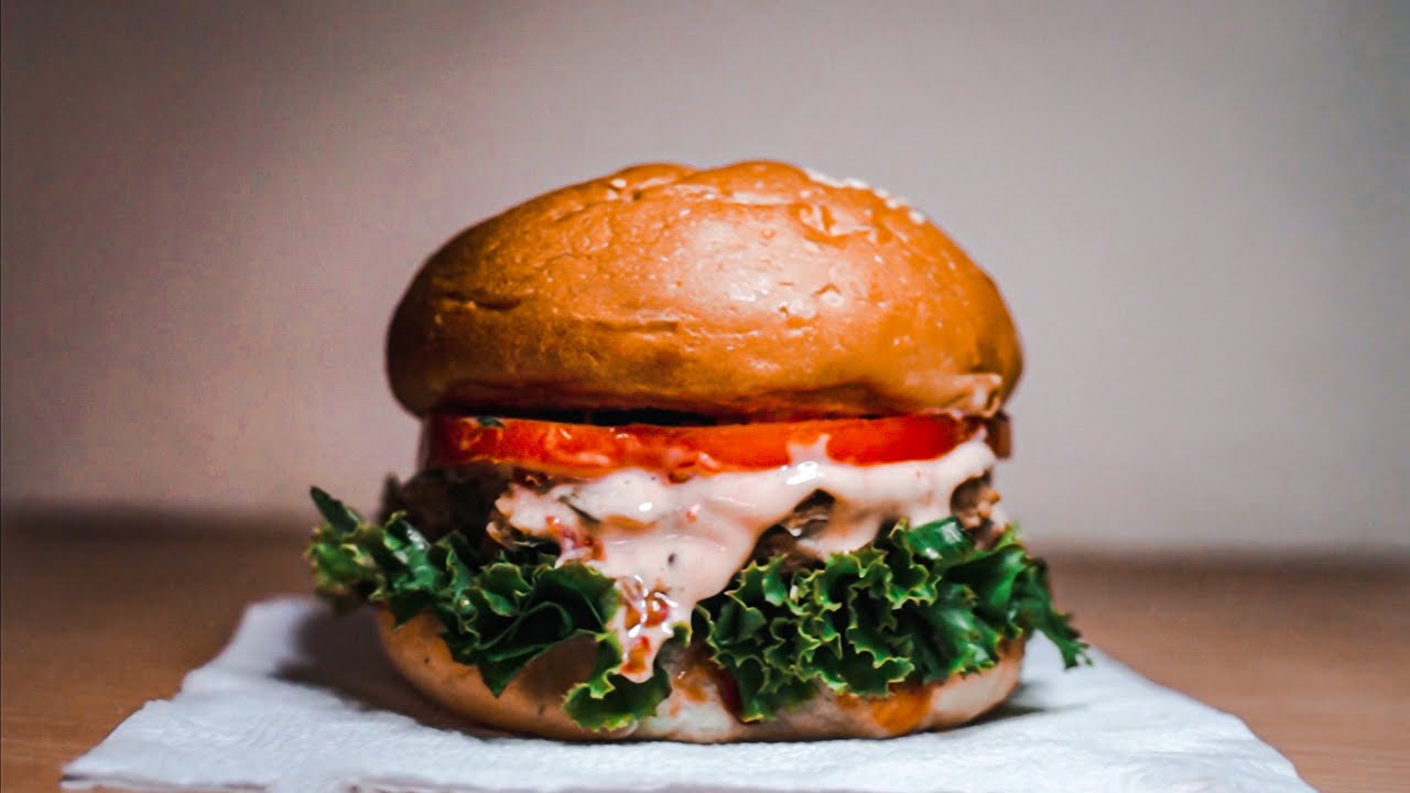 Burger making B ROLL - Daniel Schiffer Inspired - YouTube