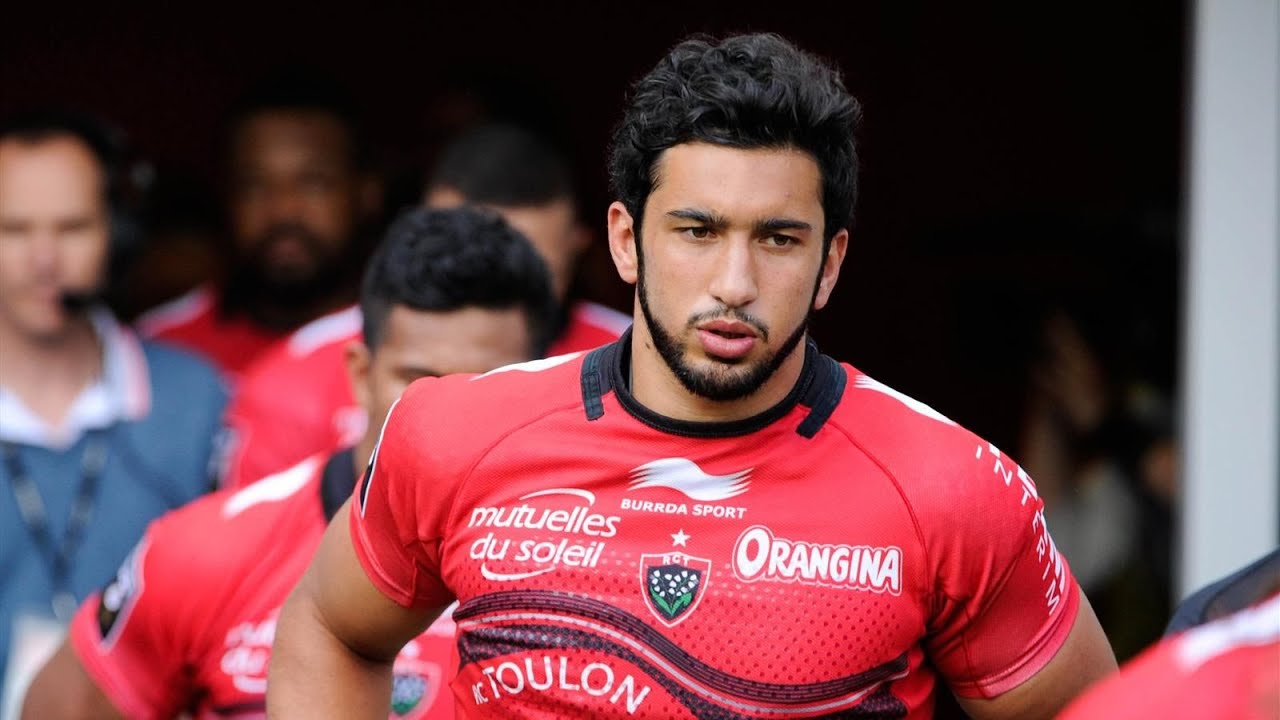 Maxime Mermoz Le Magicien - YouTube