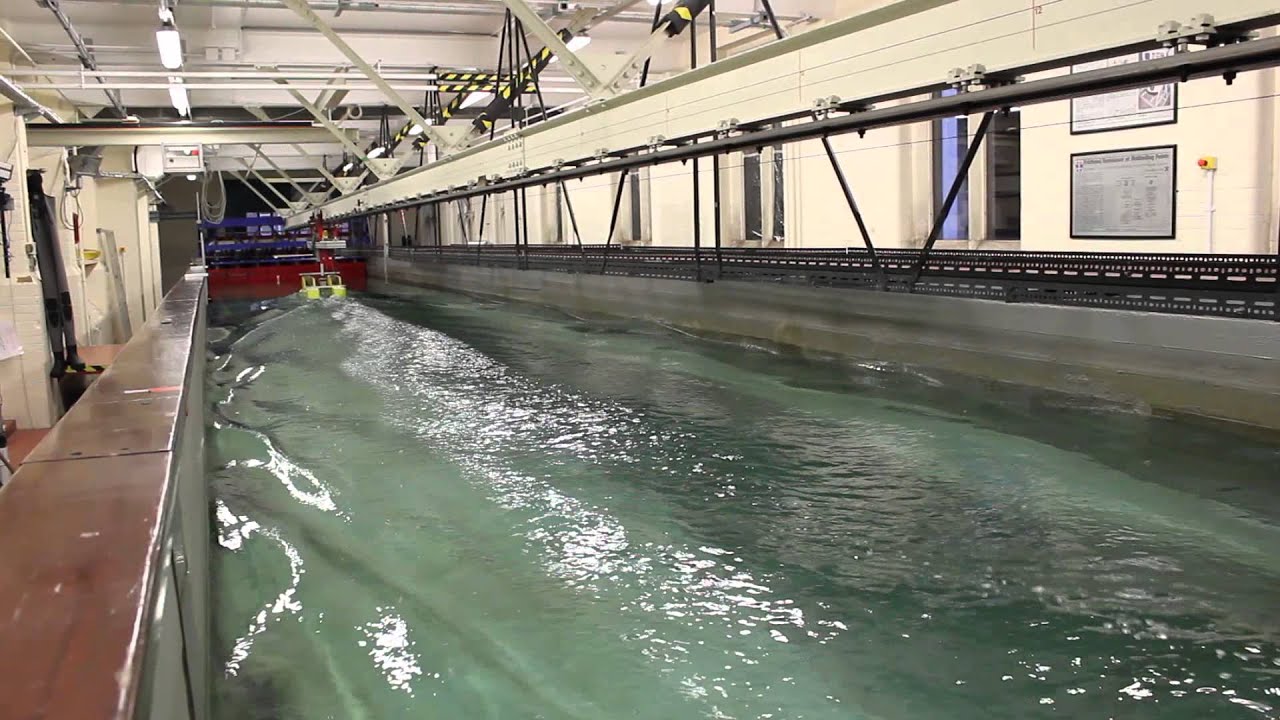 Newcastle University Towing Tank - YouTube