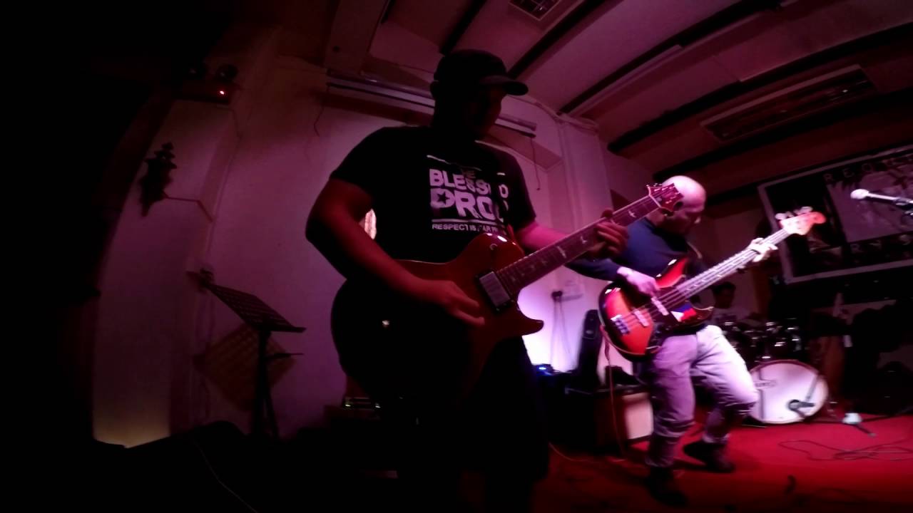 The Blessed Prod - Andre @ Blu Jaz Cafe SG - YouTube