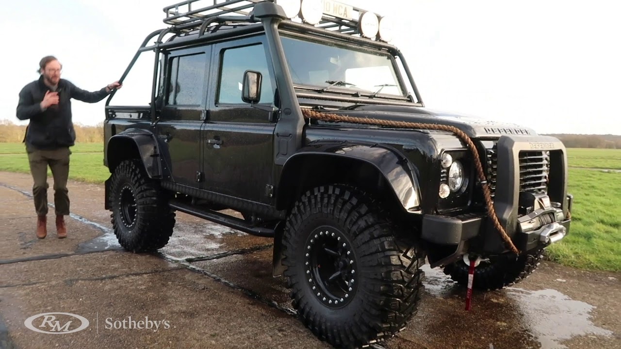 Paris 2021–2010 Land Rover Defender SVX "Spectre" - YouTube