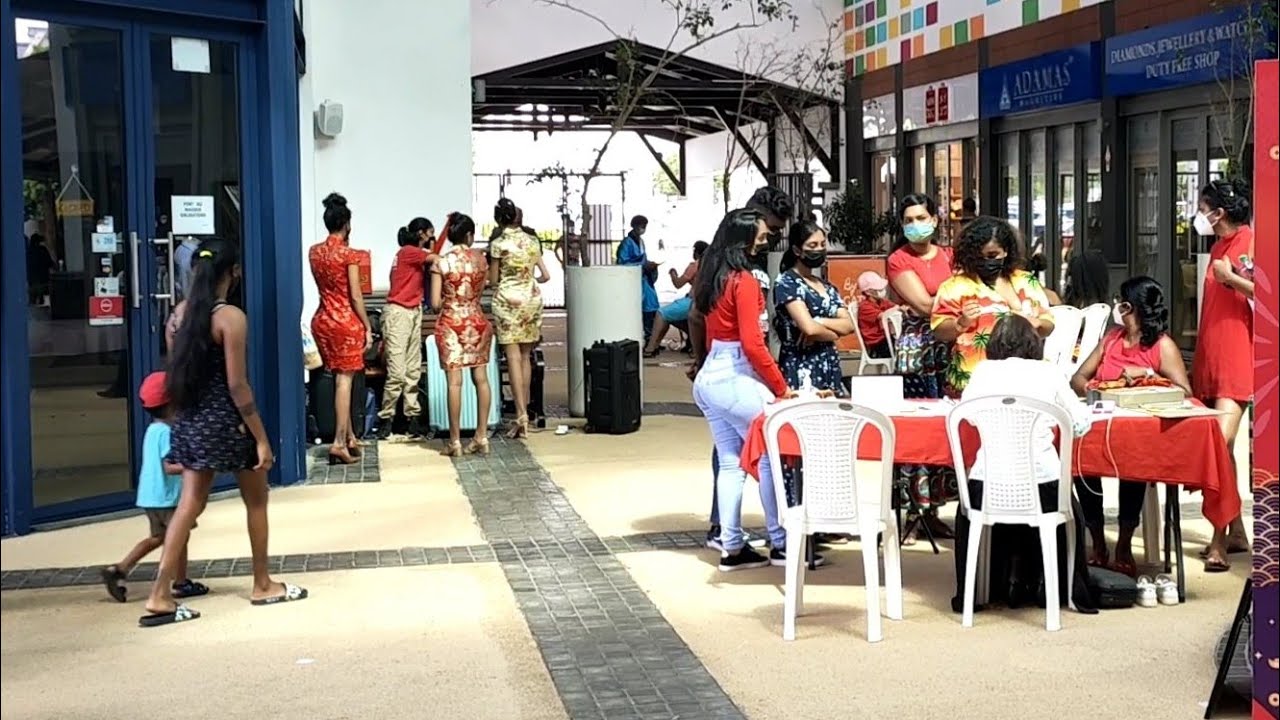 Cascavelle Shopping Mall | | Mauritius | | walking tour - YouTube