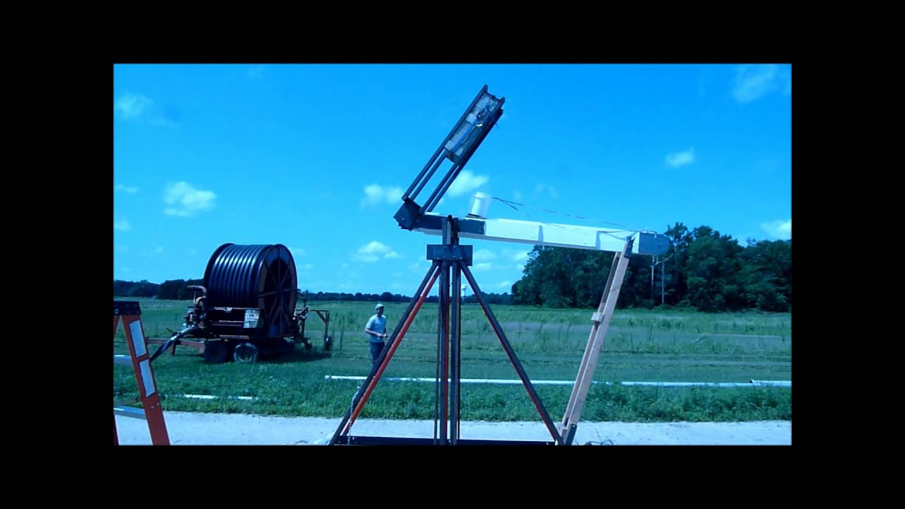 Whipper trebuchet - YouTube