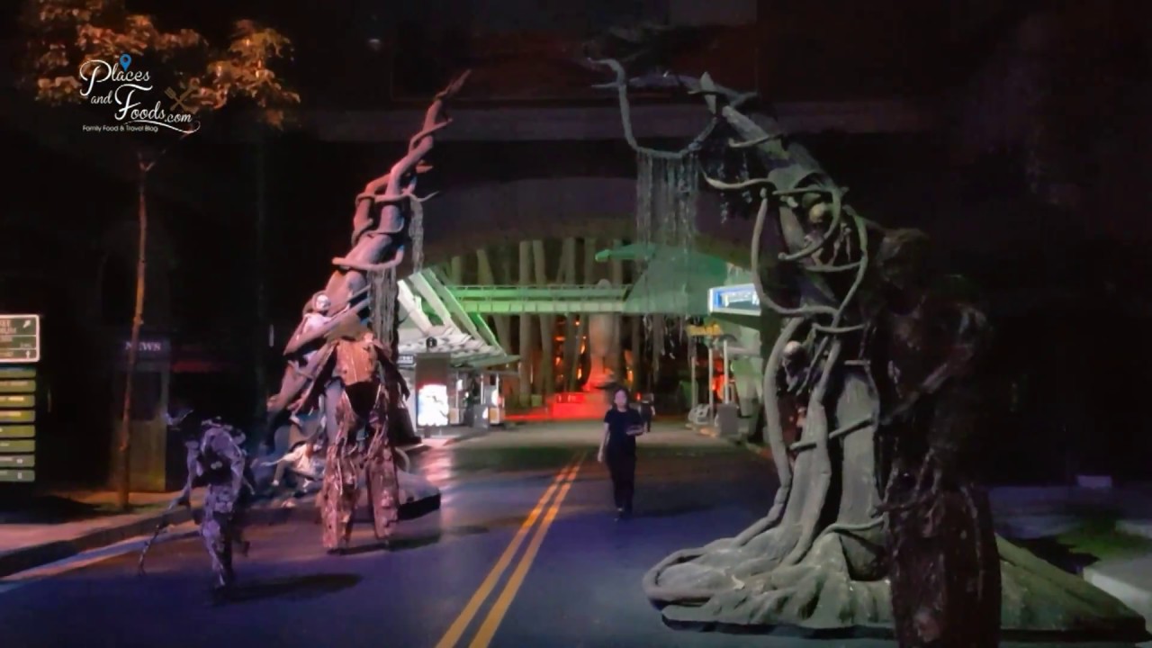 Universal Studios Singapore 2018 Apocalypse Earth Scare Zone - YouTube
