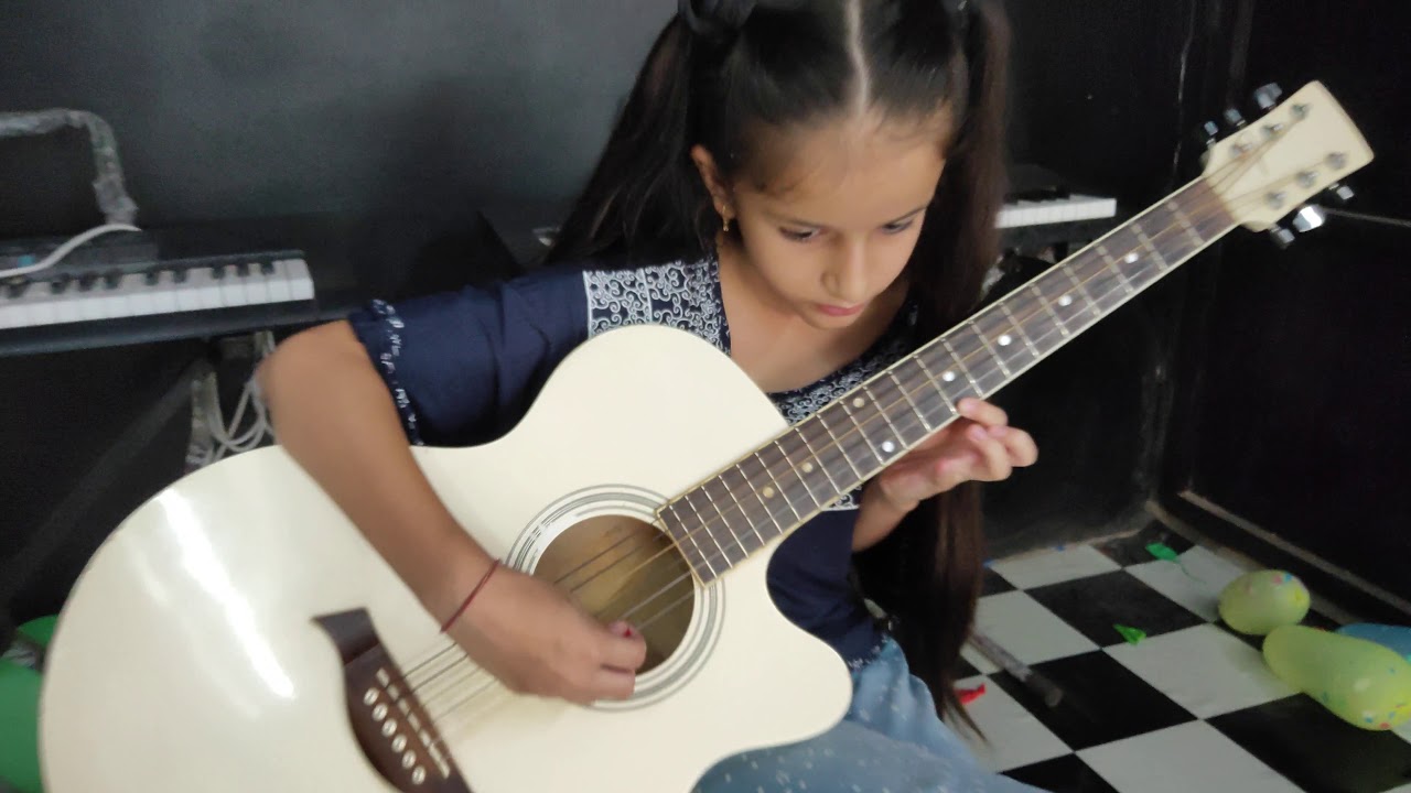 Despacito | Instrumental l Acoustic Guitar Cover | Ft. Twisha Joshi |🔥 ...