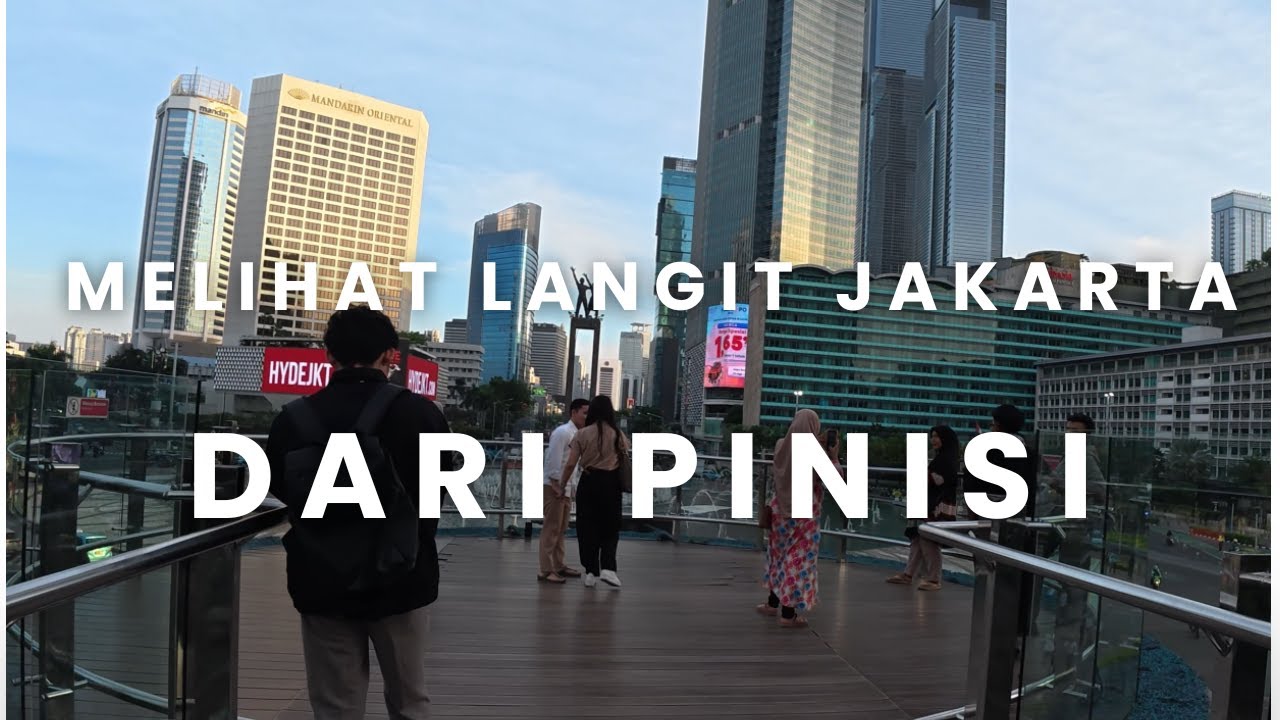 Menikmati Sore Jakarta: Dari Bundaran HI ke Monas | Evening Walk in ...