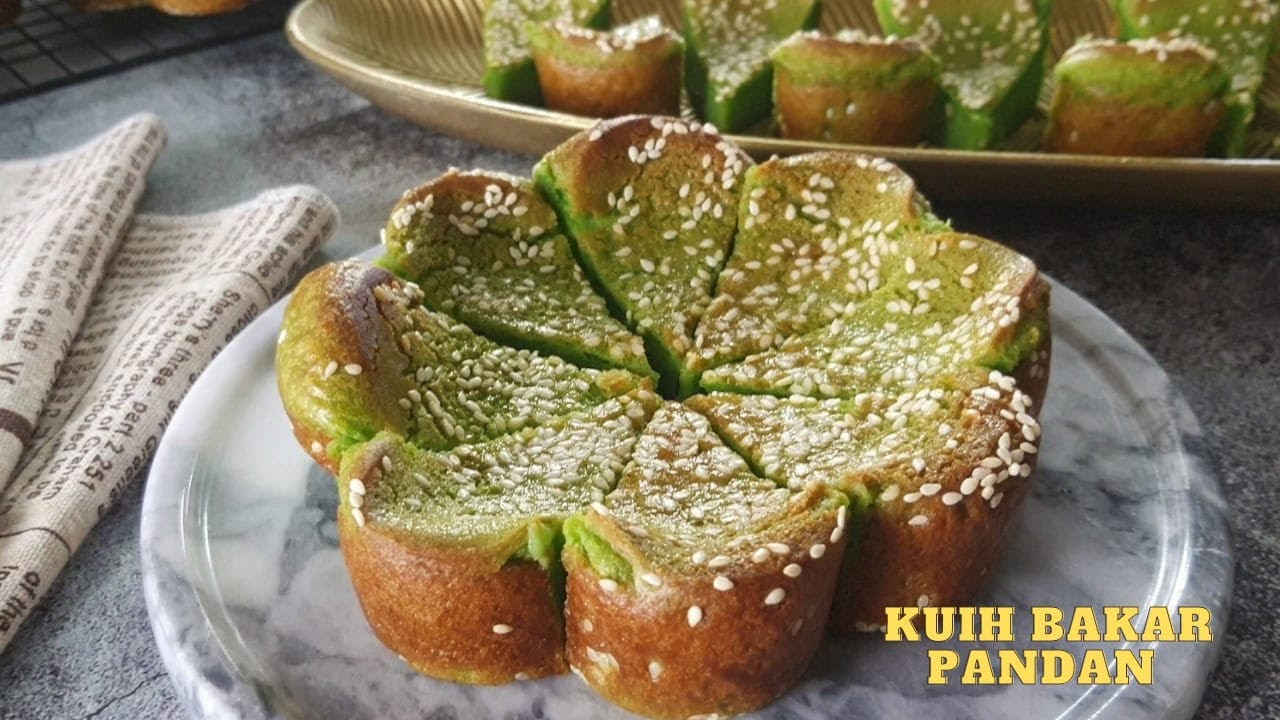 Kuih Bakar Pandan Garing di Luar Lembut di Dalam | Baked Pandan Custard ...