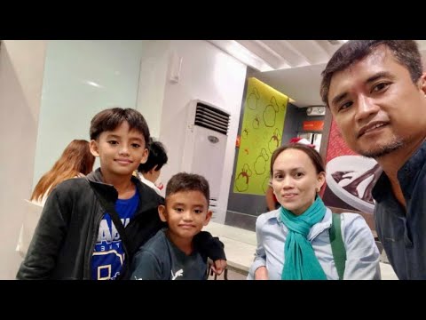 Wat'z Daily live update @changiairport - YouTube