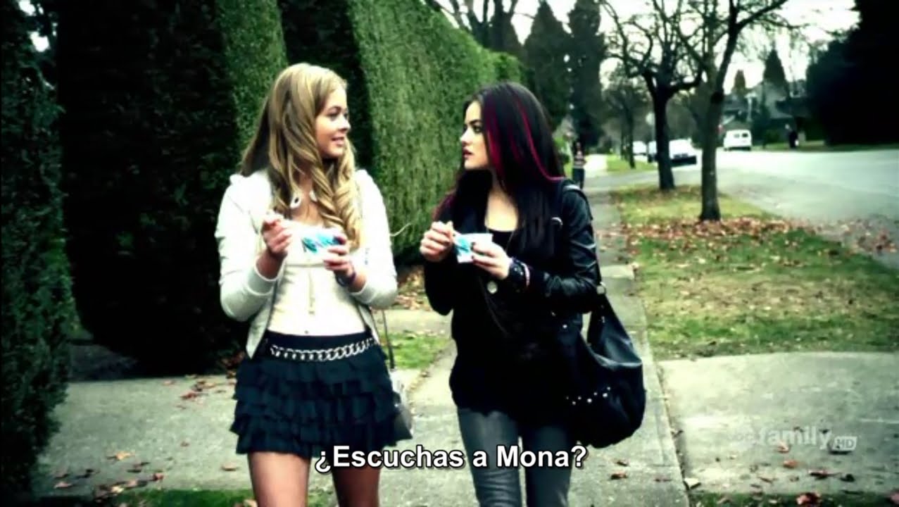 Pretty Little Liars - Alison DiLaurentis and Aria Flashback SUBTITULADO ...