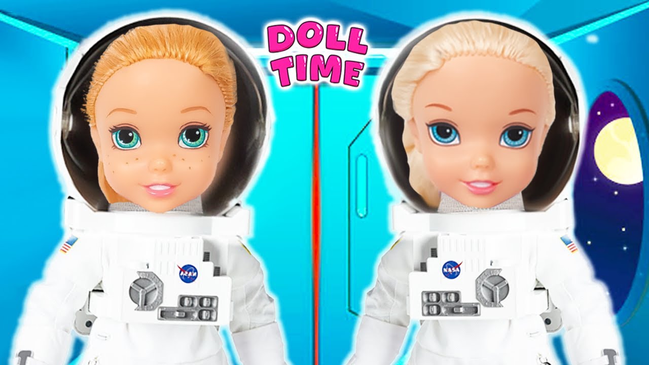 Elsie and Annie fly in a Rocket as Astronauts and learn about Space ...