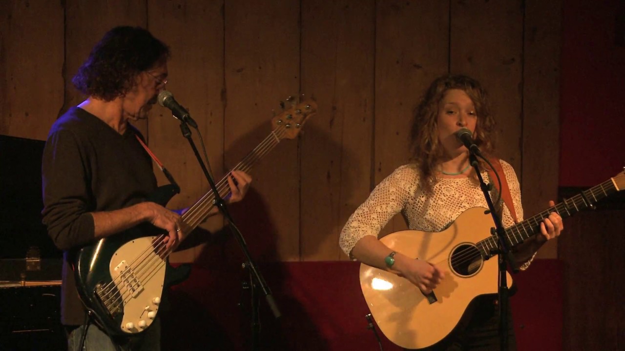 "Twilight" by Alice Howe & Freebo / Rockwood Music Hall - YouTube