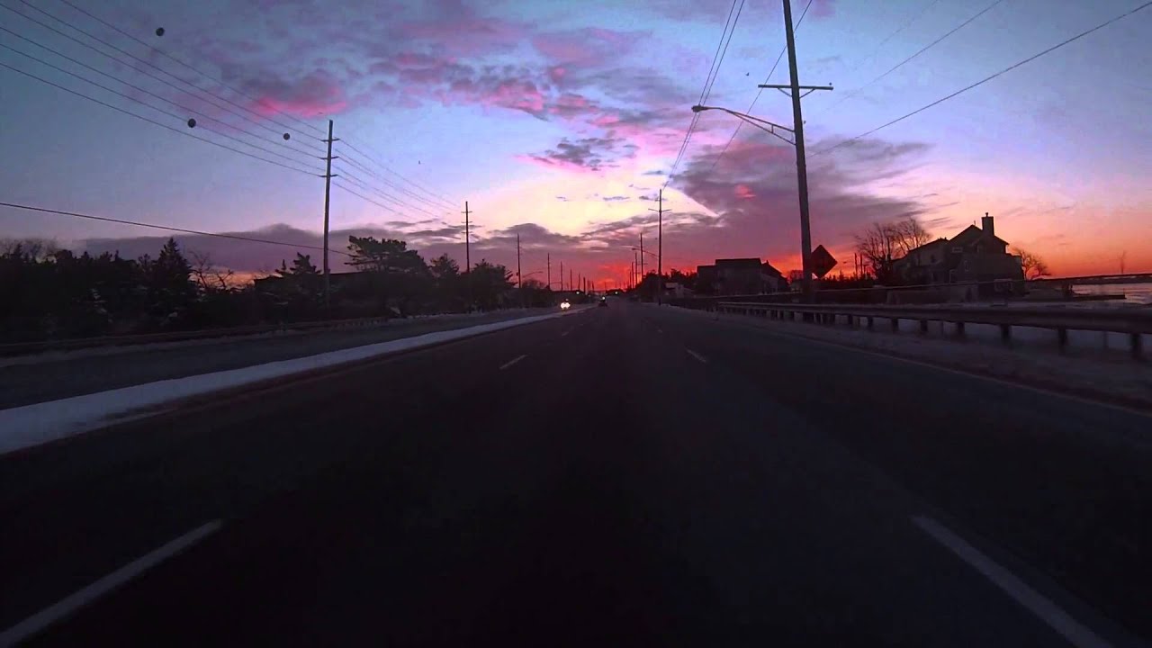 ‎Driving into the Sunrise‬ - YouTube