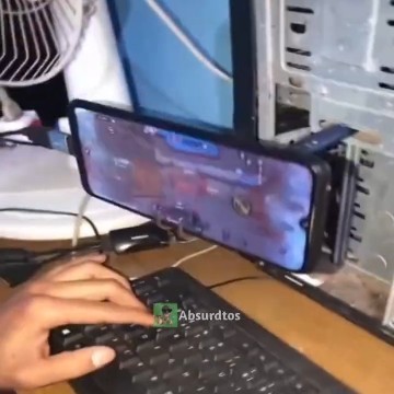 Uiiauuiiaa versi absurd humor 😂 #shorts #meme #absurdhumor - YouTube