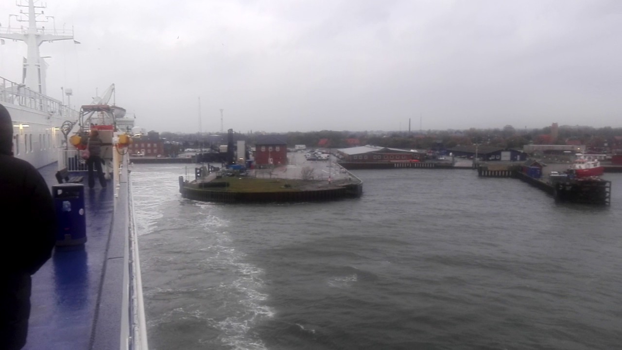 2016.11 Gedser port - YouTube