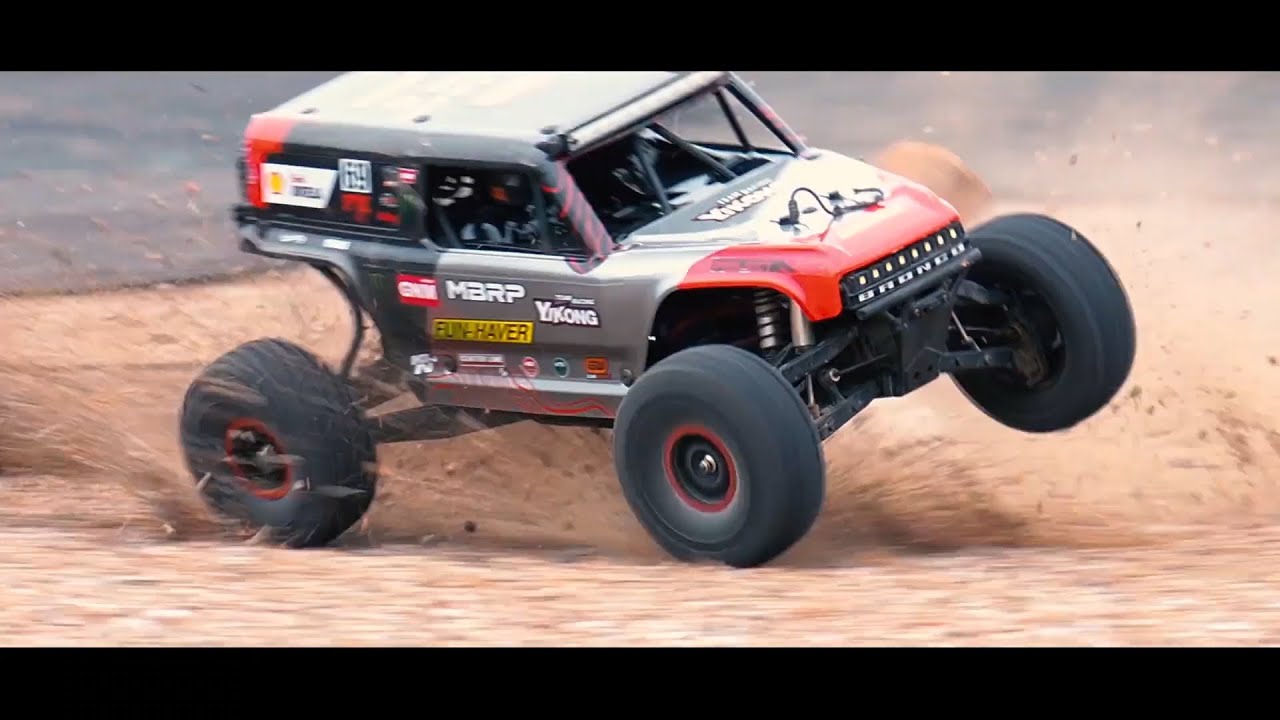 Unleashing Power: YK 4073 TB7 Rc Ultra4 Ford Bronco | Beach Bashing and ...