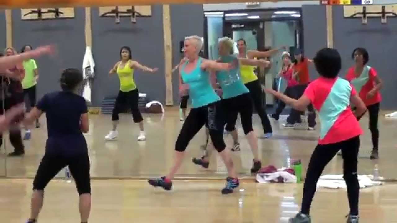 Zumba - Happy - YouTube