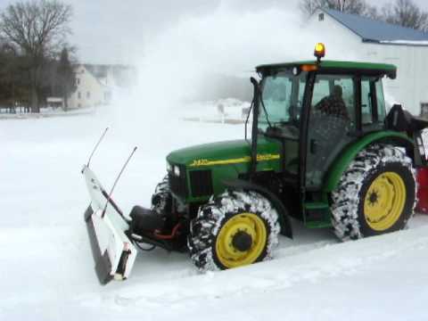 John Deere 5420 8' 3pt hitch snowblower - YouTube