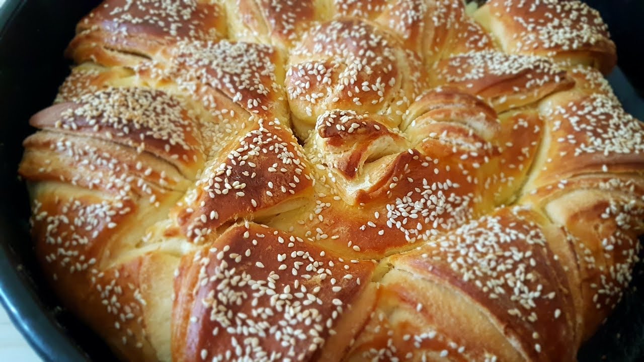 Gerber pogača | Flower shaped dough | Vlog Milica Mihailović - YouTube