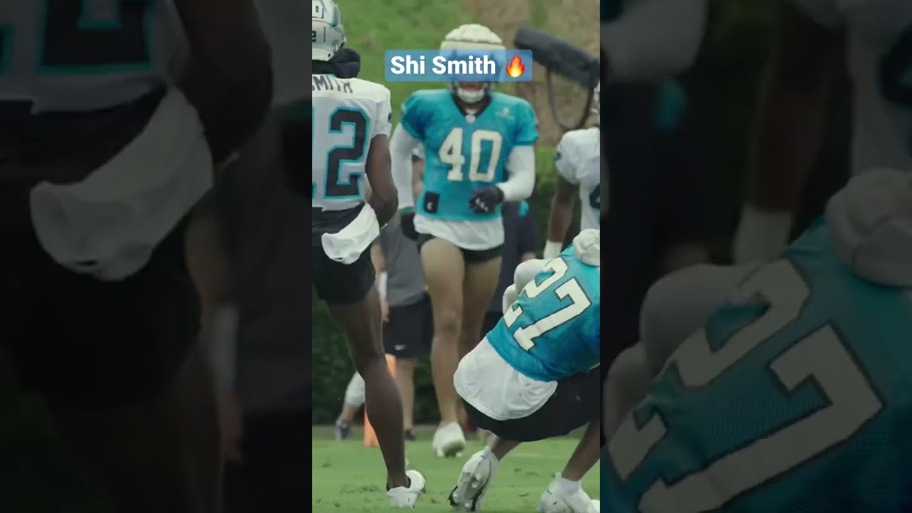 Shi Smith with a great catch - YouTube