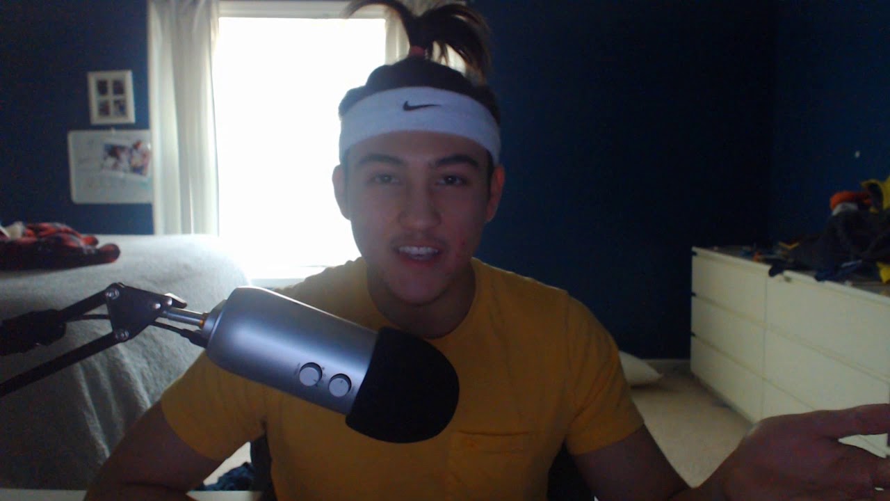 Gamer Girl Cringe - YouTube