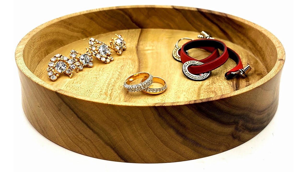 Woodturning the Storage tray. - YouTube