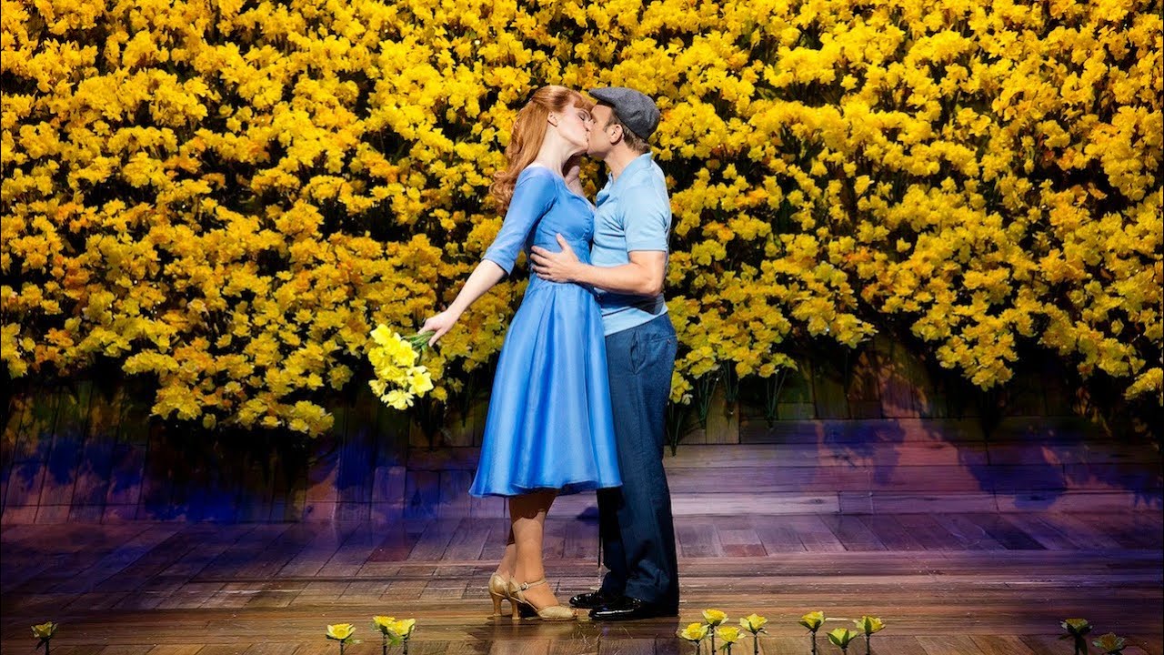 BIG PRAISE FOR BIG FISH ON BROADWAY! - YouTube