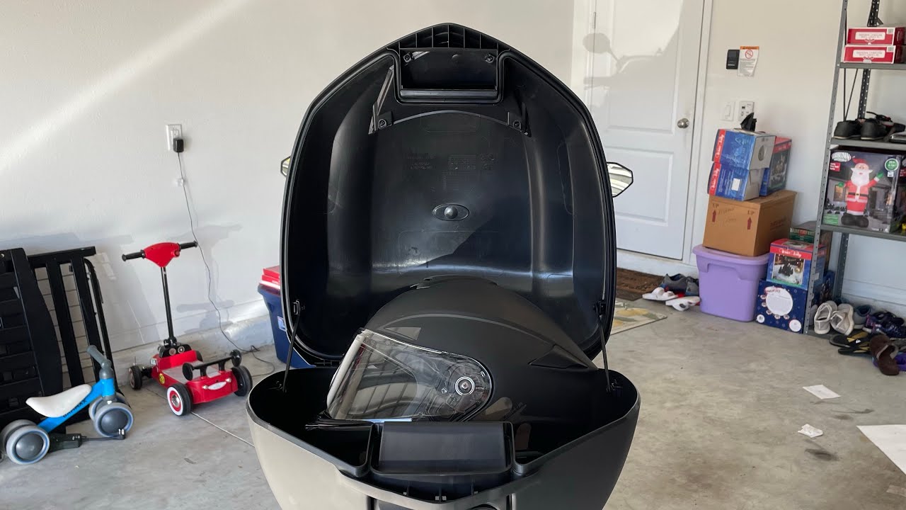 OEM Honda Top Case - Must Have ADV 150 Accessory - YouTube