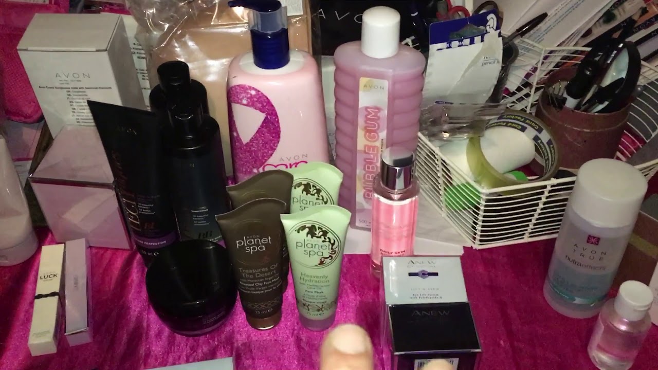 Avon UK Delivery Day & Sorting Your Order - YouTube