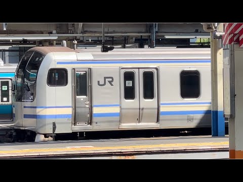 【4K高画質】【E217系Y-30編成11両 横須賀疎開回送】E217系ｸﾗY-30編成が回送電車として静かに大船駅7番線を発車しているシーン（回9741M）2024.8.23 - YouTube