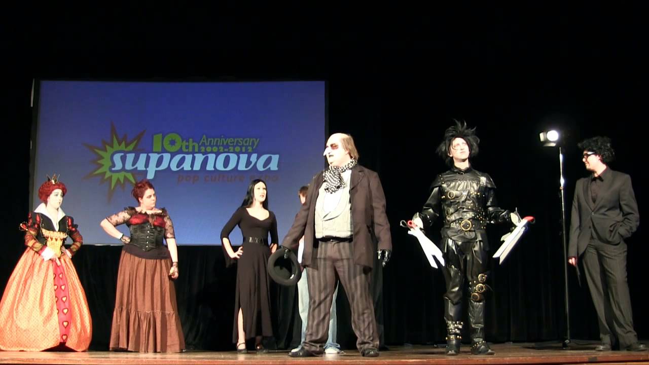Tim Burton: The Movie: The Cosplay - YouTube